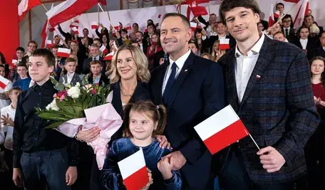 Już wiadomo, do kogo trafi słynna kawalerka Nawrockiego